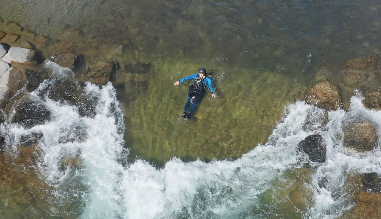 How to Swim Safely in Whitewater | River Safety Series – AQOutdoors