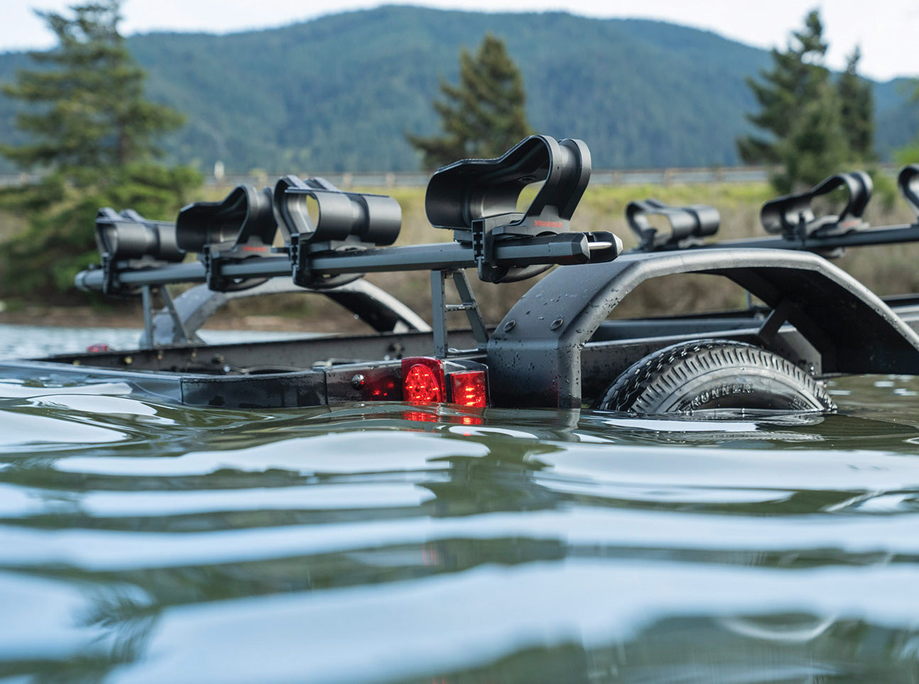 Yakima LowRider Trailer | Kayak & Canoe Trailer Canada | AQ Outdoors ...